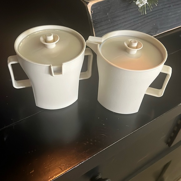 Tupperware | Kitchen | Set Of Vintage Sugar And Creamer Set By ...